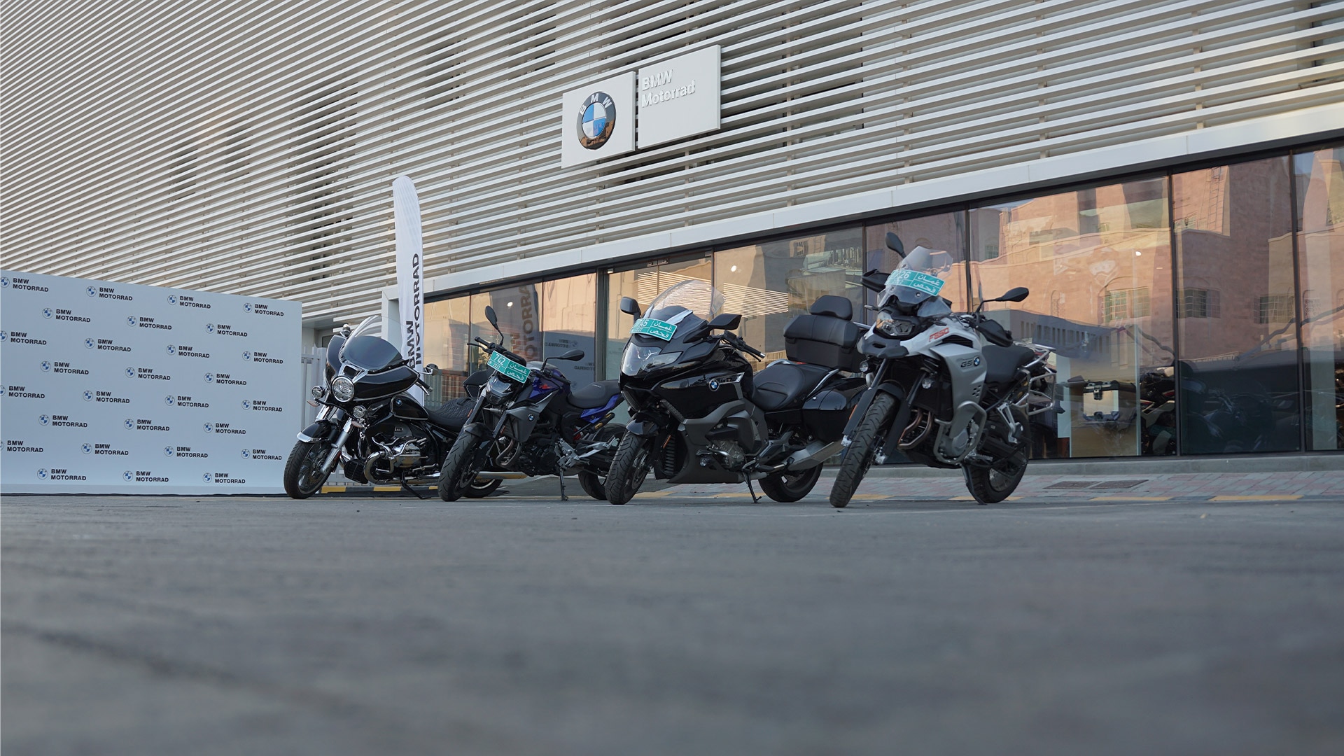 Contact | BMW Motorrad